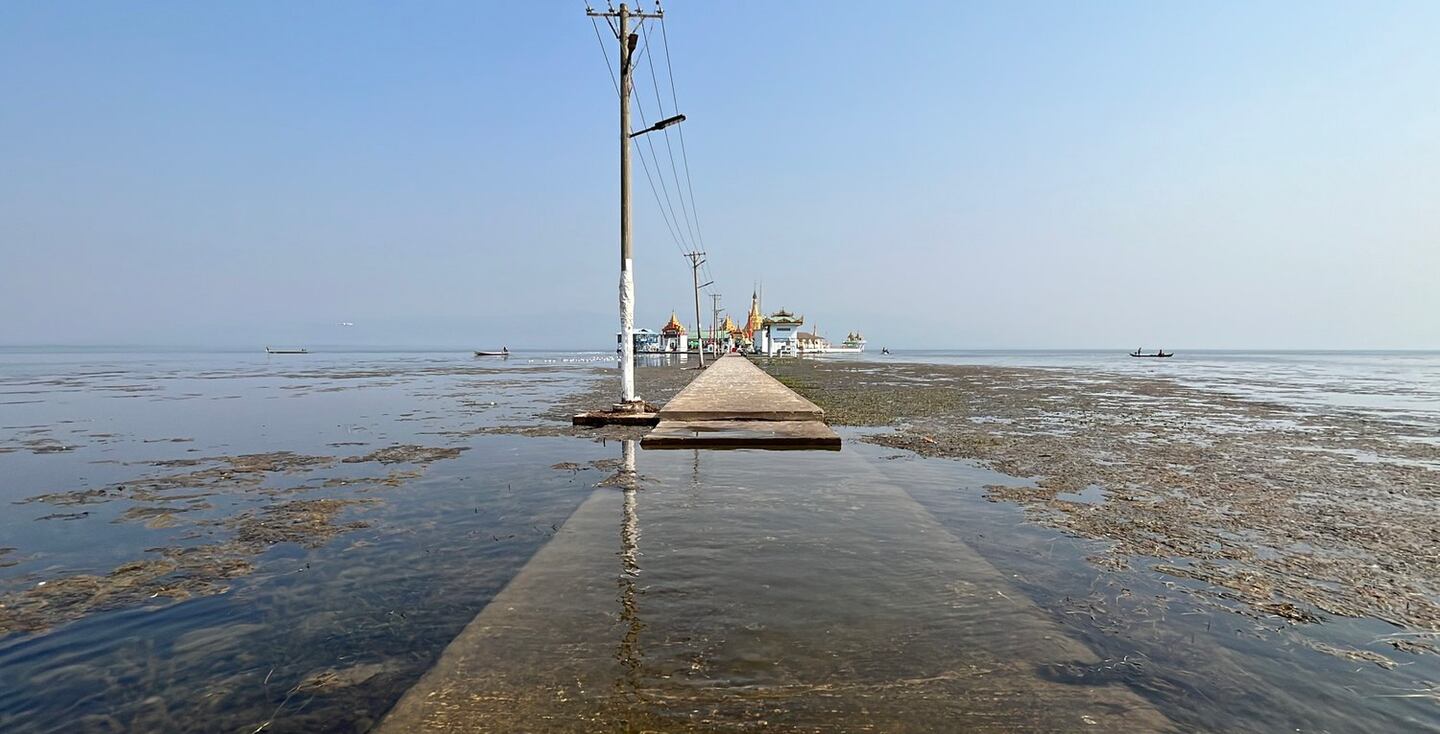 Myanmar’s largest lake is threatened by illegal gold mining – Radio ...