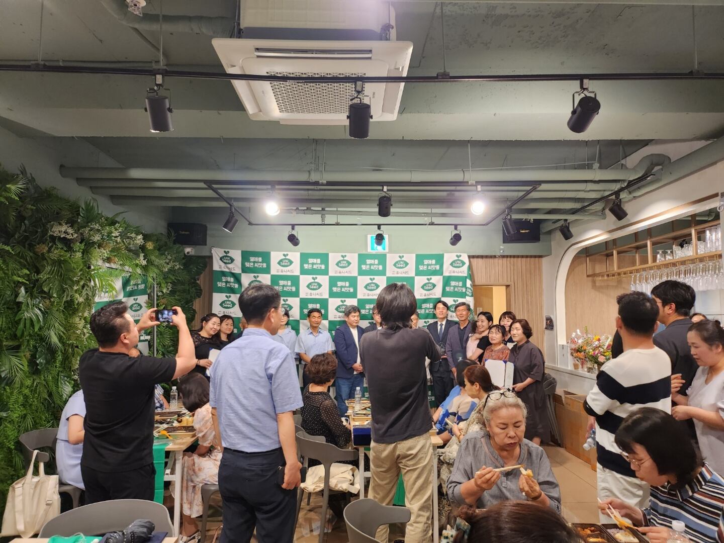 [여기는 서울] 10년의 마음, 10년의 손길 (2) – RFA 자유아시아방송