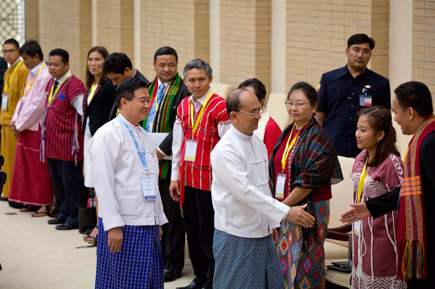 A Myanmar revolutionary battles an old enemy with new allies – Radio ...