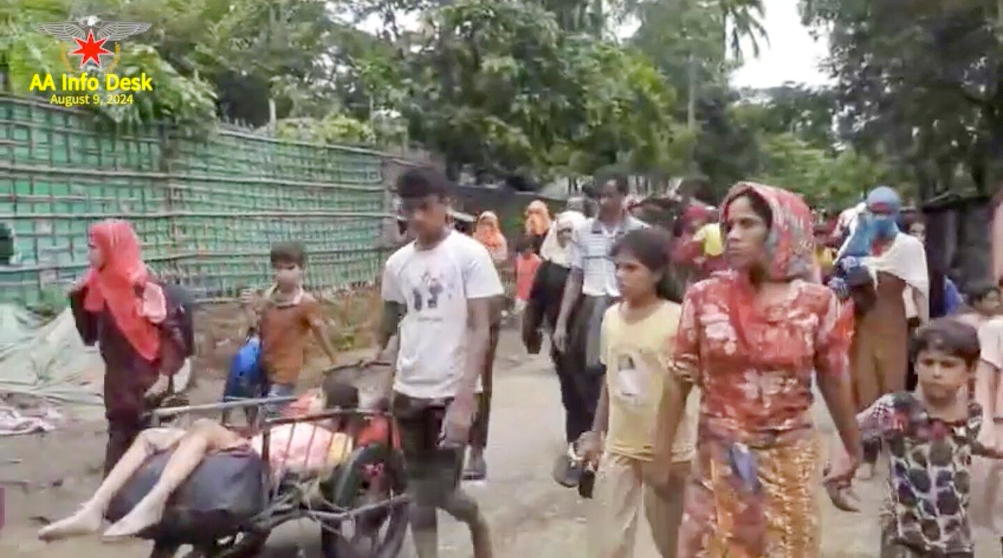 Rebels evacuate 13,000 Rohingyas amid battle for Myanmar’s Maungdaw ...