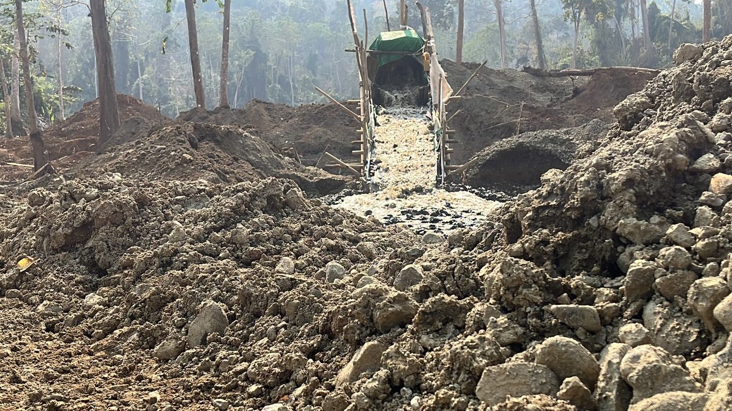 Myanmar’s largest lake is threatened by illegal gold mining – Radio ...