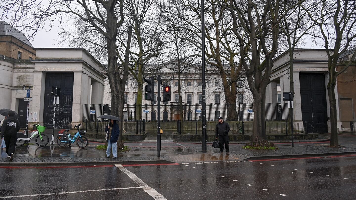 China wants tunnel, basement rooms at planned London ‘mega-embassy ...