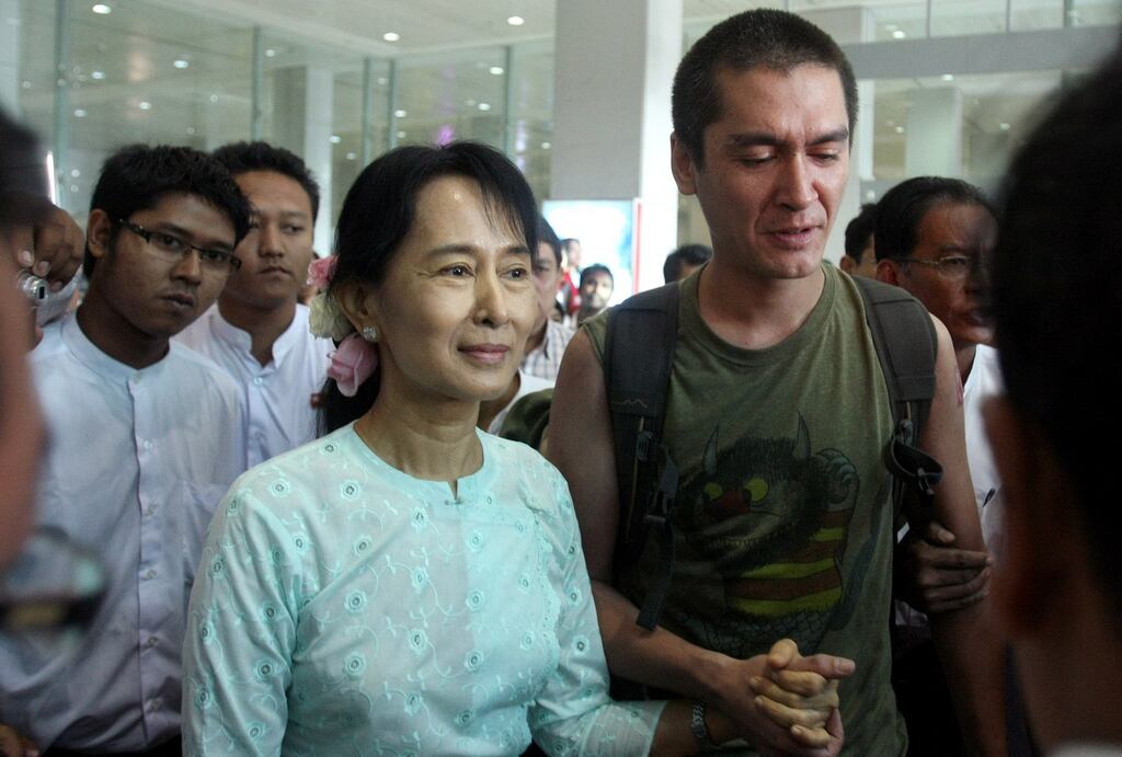 Suu Kyi’s son receives 1st letter from her since Myanmar coup – Radio ...