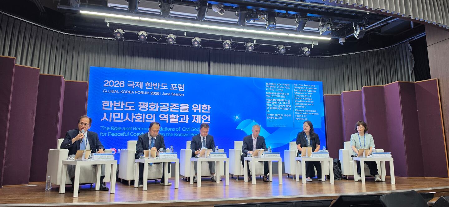 전문가들 “조용원 당 조직비서 복귀는 ‘내부 위기’ 방증” – RFA 자유아시아방송