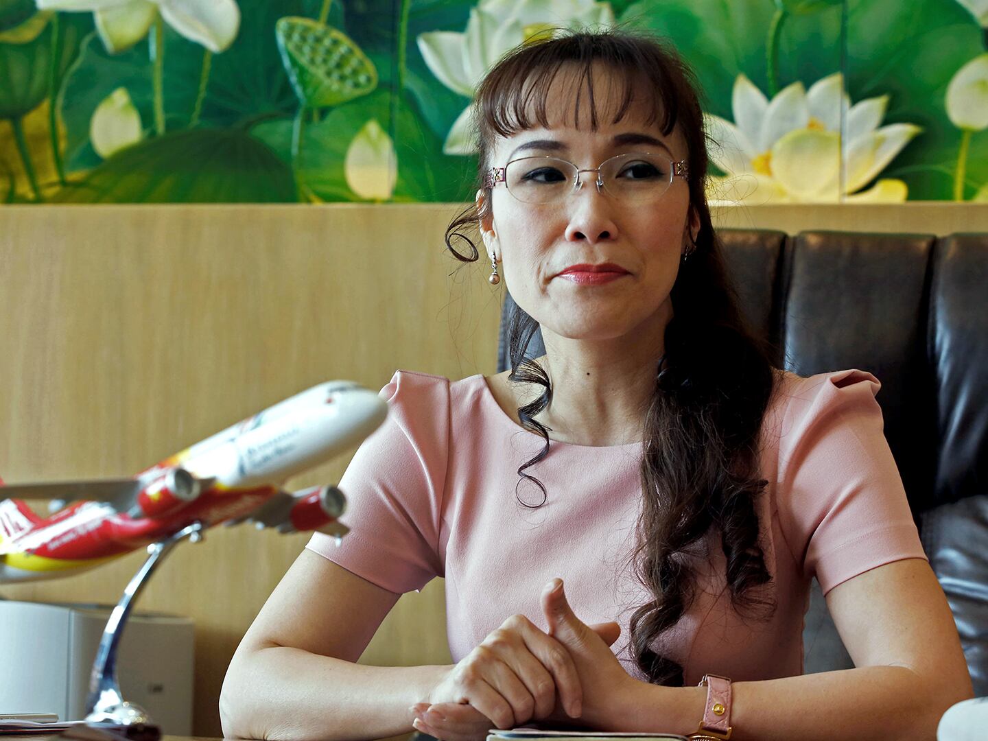 VietJet Air asks government to go after its online critics – Radio Free ...