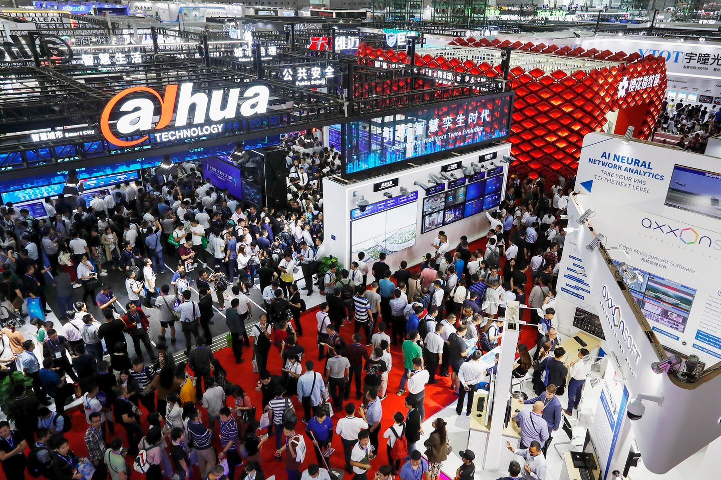 Hong Kong adds hundreds of surveillance cameras in public places ...