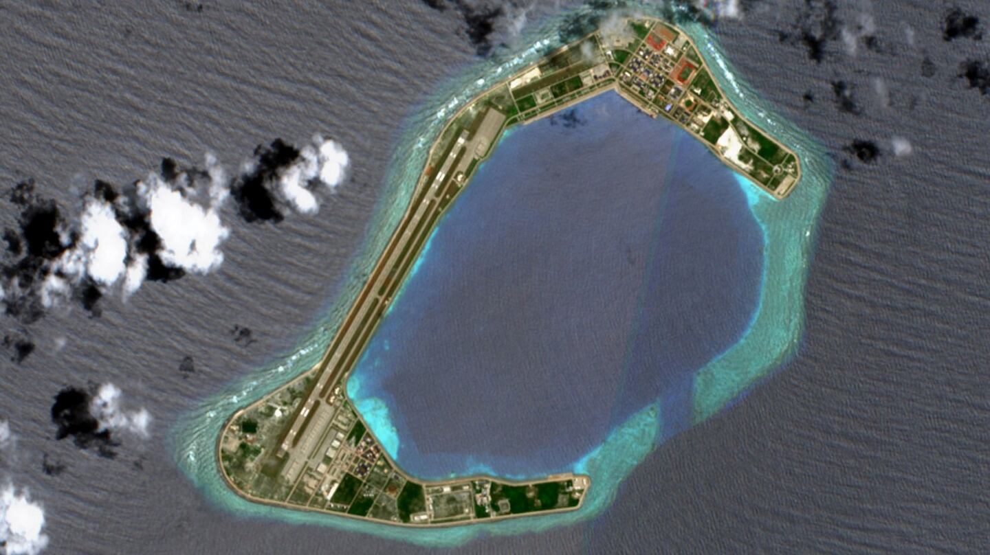 Imagery shows China still building on Subi Reef in South China Sea ...